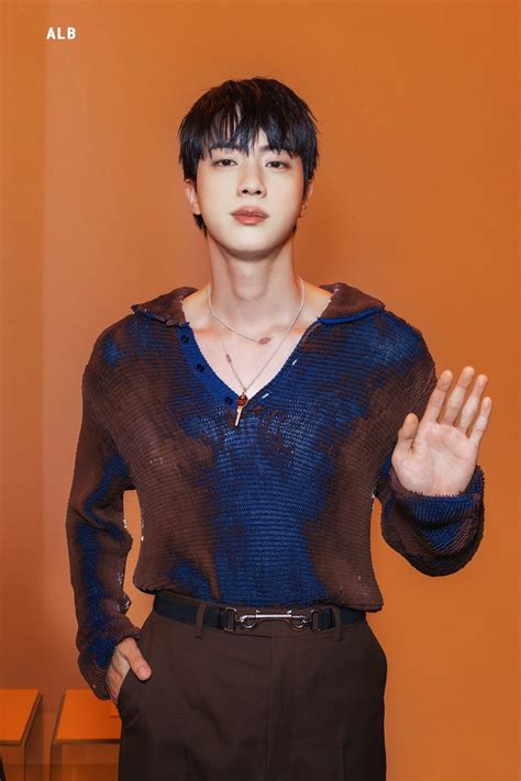 📸 Bts Jin Stuns At The Gucci Ss25 Fashion Show During Milan Fashion
