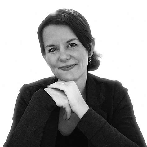 Denice Valentin Spia