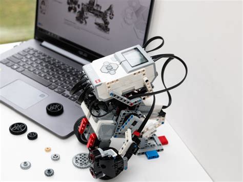 Mindstorms Images Browse Stock Photos Vectors And Video Adobe Stock