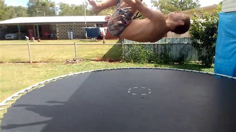 Invert Youtube