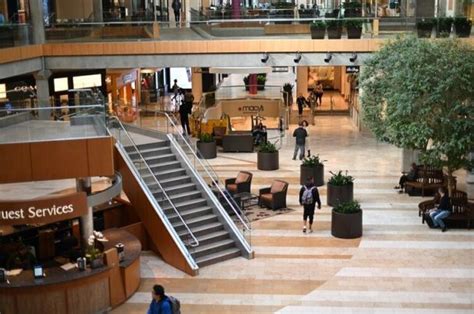 Essential Design Elements For A Great Lobby DSCENE