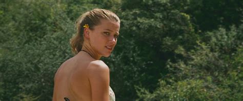 Naked Amber Heard In And Soon The Darkness