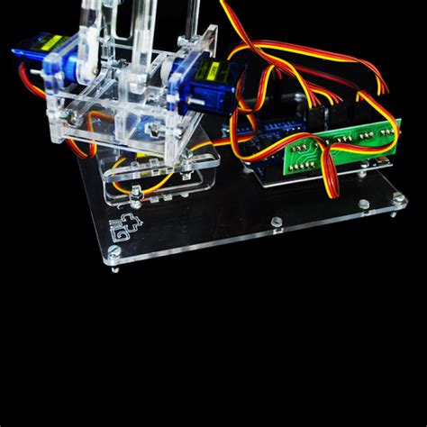 Brazo Róbotico Para Arduino En Acrílico
