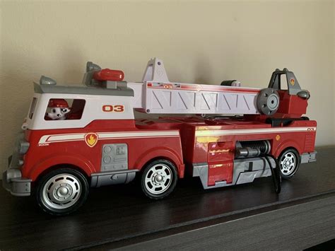 Paw Patrol Ultimate Rescue Fire Truck With Extendable 2 Ft Tall Ladder