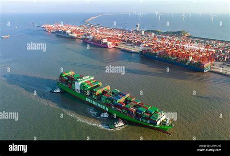 Shanghai China August 13 2023 A Very Large Container Ship Loaded With Containers Leaves