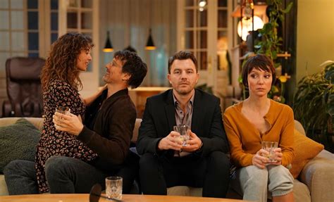 Florian David Fitz Und Julia Koschitz Lassen Sie Uns über Sex Reden Unterhaltung Bildde