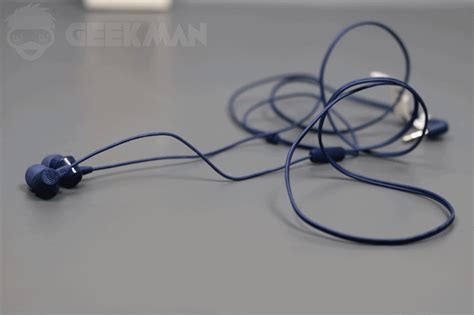 JBL C50HI In-Ear headphones Review, Best Budget-friendly Earphones