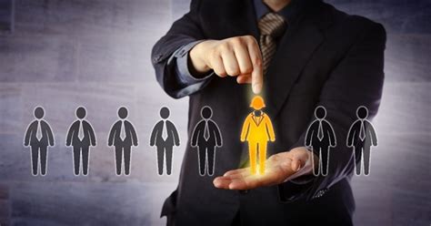 Як правильно тимчасово перевести працівника на іншу роботу