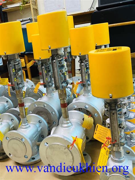 Van điều Khiển Dầu Dn65