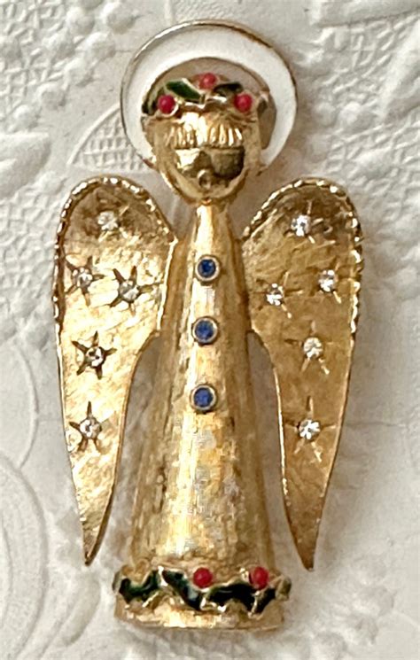 Vintage Angel Pin Brooch Gem