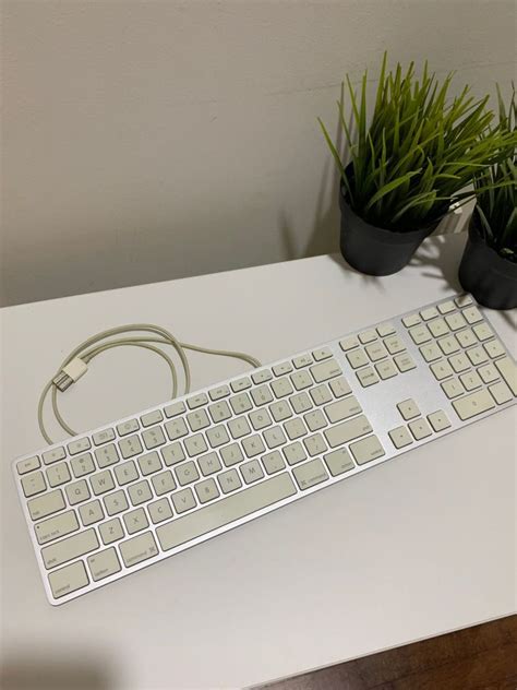Apple Magic Keyboard Numeric Keypad Wired 2 Usb Port Computers