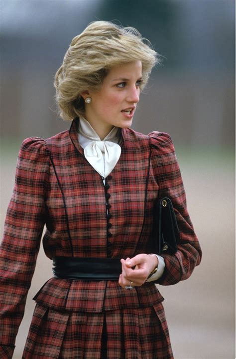 Diana Queen Of Hearts 31 Glamorous Photos Of The Princess Of Wales