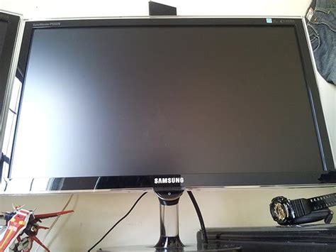 Amazon.com: Samsung PX2370 23-Inch Widescreen LCD Monitor with LED ...