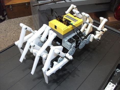 Lego Spider Bot Hackaday