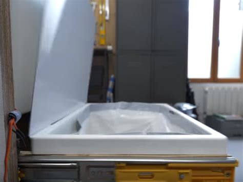 Using An Arduino To Make A Touchless Automatically Opening Trash Can