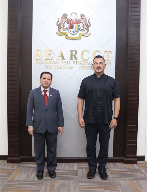 Visit By Ap Robert Mikac From University Of Zagreb Croatia Searcct