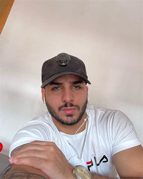 Khail 🤍 Facebook