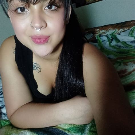 Saraqs Cam Model Free Live Sex Show And Chat Stripchat