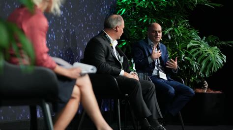 Decarbonisation Push Boosts Infrastructure Outlook But Correlations