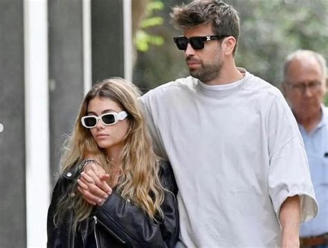 Clara Chía Marti Se Separa De Piqué Abandona La Casa