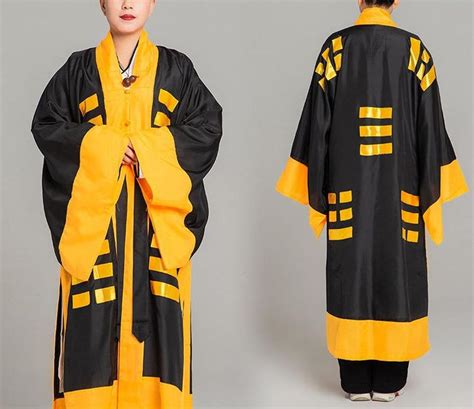 Taoist Clothing