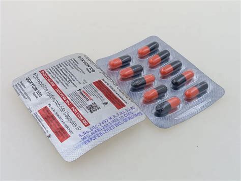 Doxycin Doxycycline Hydrochloride Mg Capsule At Stripe In Mumbai