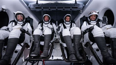 Private Astronauts Of Polaris Dawn Mission Patiently Await Spacex Launch Amid Multiple Delays