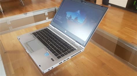 HP EliteBook 8460p Docking Station Vrhunski Laptop
