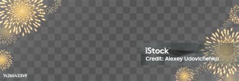 밝게 빛나는 불꽃 놀이가있는 축제 불꽃 놀이 섣달 그믐 날 불꽃 놀이 현실적인 불꽃과 폭발 화려한 불꽃 놀이가 보여줍니다 투명한 배경에 고립 된 벡터 일러스트레이션 12월