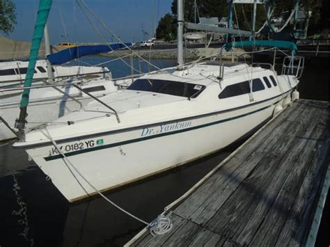 1996 Hunter 1996 Hunter 235 Sailboat For Sale In Kentucky