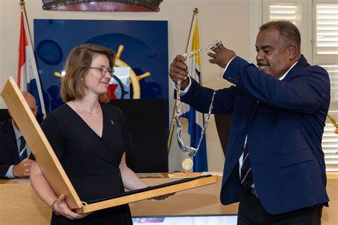 John Soliano Beëdigd Als Gezaghebber Bonaire