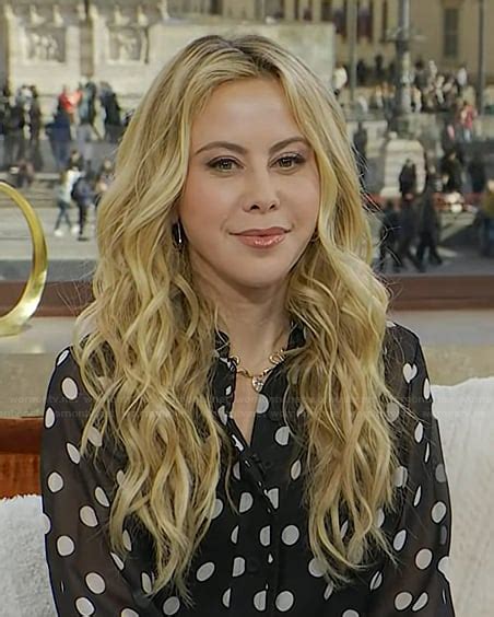 Tara Lipinski Outfits At Wornontv