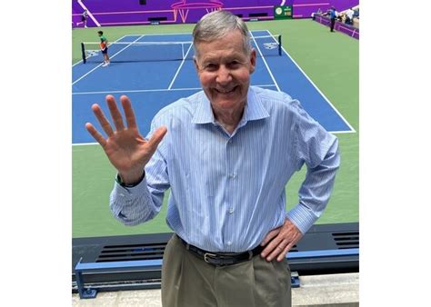 Jon S Hainline Obituary 2022 Downtown Farmington Mi Heeney Sundquist Funeral Home