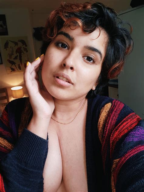 I Know Youre Not Looking At My Eyes Silly [oc] Porn Pic Eporner