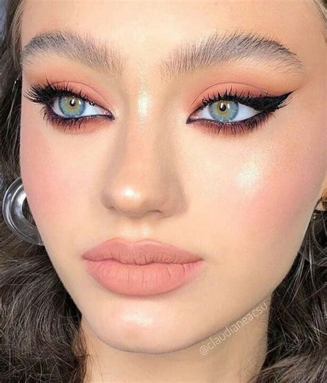 Pin Di Արաքս Դավթյան Su Make Up Trucco Artistico Trucco Occhi Trucco