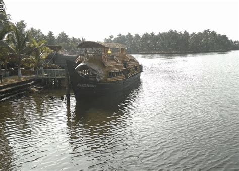 Chettuva Backwater In Kerala Things To Do Sea Water Sports