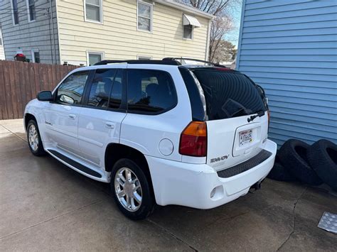 2006 Gmc Envoy Denali 5 3 Cars And Trucks Franklin Wisconsin