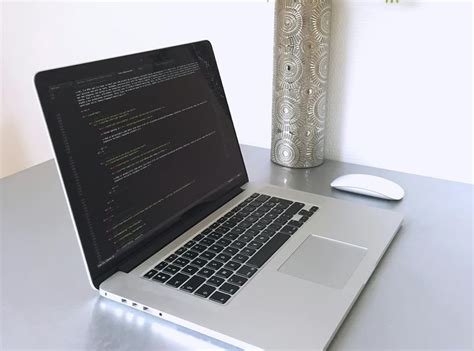 Using Gcd Grand Central Dispatch And Operationqueue In Swift