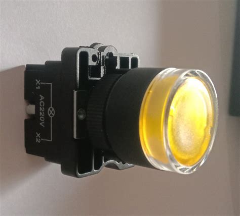 ITC Led Illuminated Push Button For Industrial At Piece In Ahmedabad