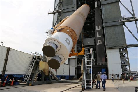 Falcon 9 Vs Atlas V