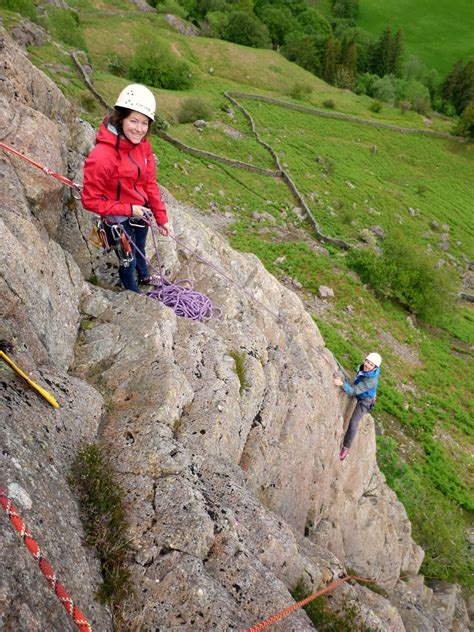 Outdoor Courses For Scrambling Climbing Kayaking And Mountain
