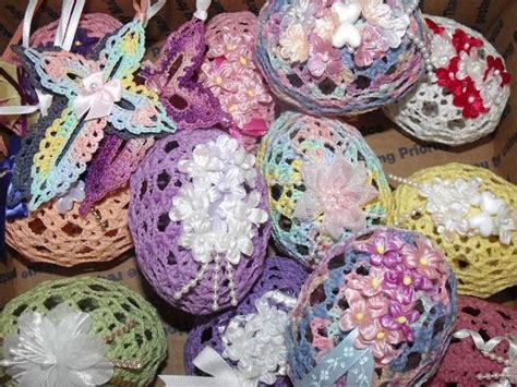 Lacy Easter Eggs Craftsy Easter Egg Projects Easter Eggs Easter