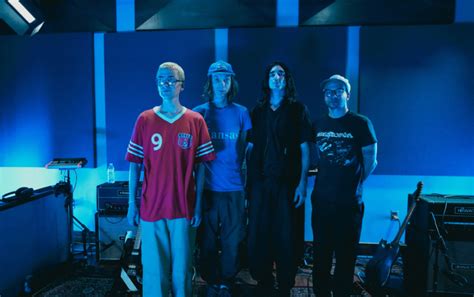 Indie Rock Hit Parade Live Session Diiv Wxpn Vinyl At Heart