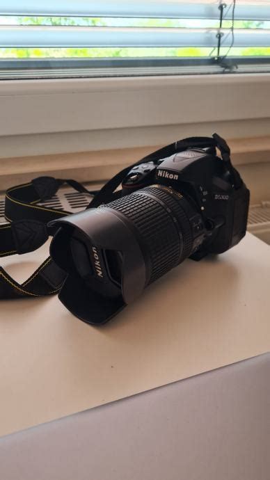 Nikon D5300 + 18-140mm