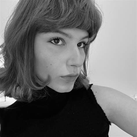 Simone Brunstad — Paragone