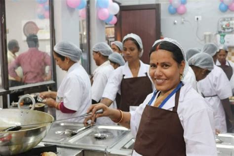 बिहार सरकार की नई पहल जीविका दीदियां करेंगी निबंधन का काम गांव गांव पहुंचेगी डिजिटल सेवा