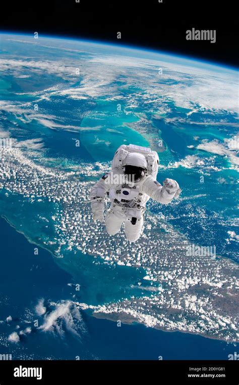 Astronaut Earth Wallpaper