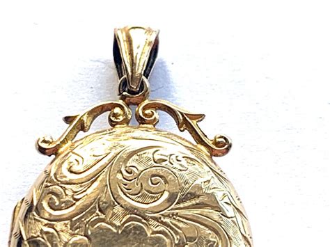 Antique 9ct Gold Locket For Sale At 1stdibs