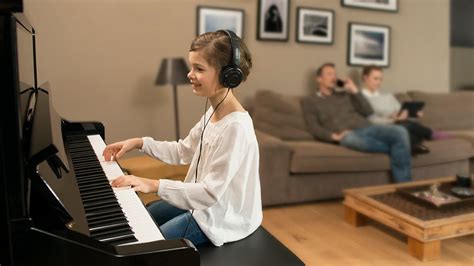 Yamaha SILENT Piano™ SH2/SC2 Overview - YouTube