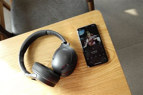 Active Noise Cancelling Vs Passive Noise Isolation Whats The Difference Armorsound